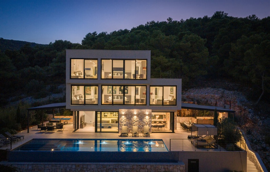 Holiday Home - Vis-Grad Vis in Croatia (Ref : CLD463) With Swimming ...