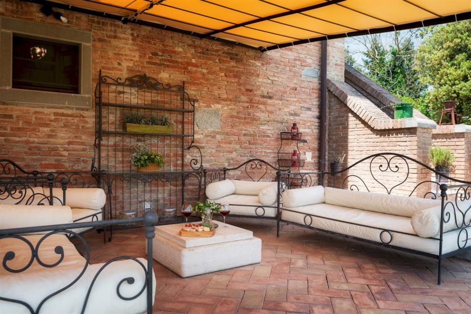 Casale Dei Girasoli in Arezzo - villas in Tuscany