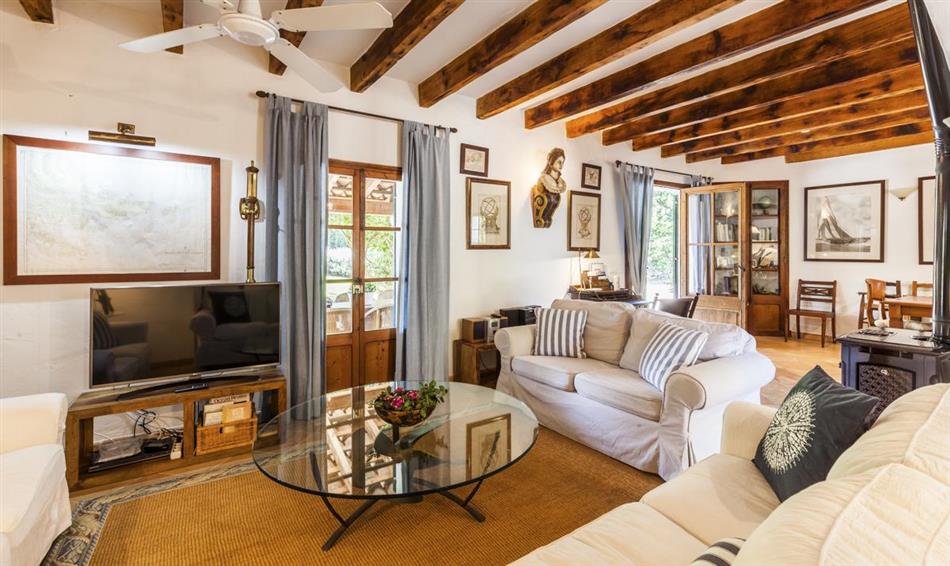 Villa Mable in Pollensa - villas in Spain