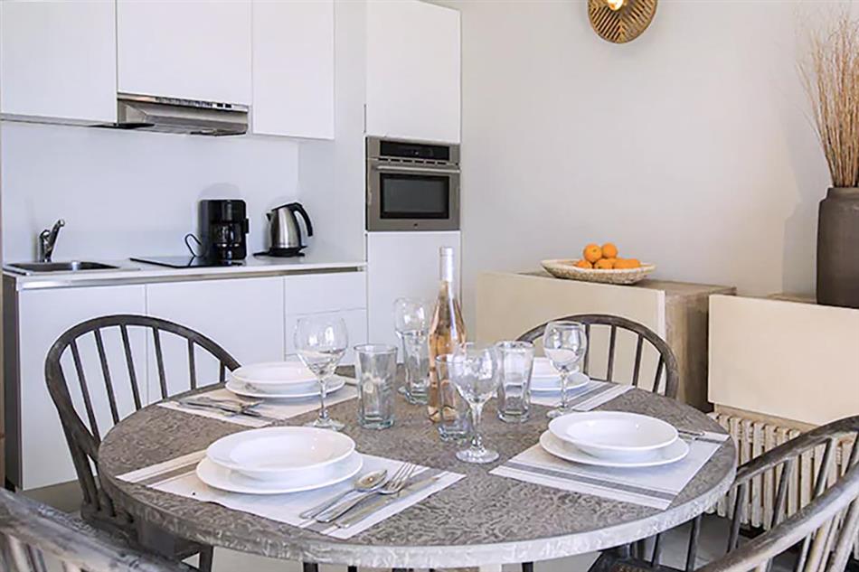 Ocean View Jacuzzi Suite in Antigua - villas in Caribbean