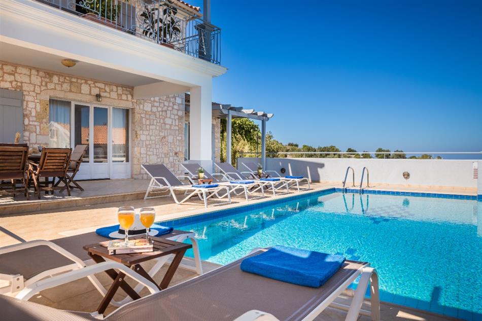 Evanthia in Katsarata, Fiscardo, Kefalonia - villas in Greece