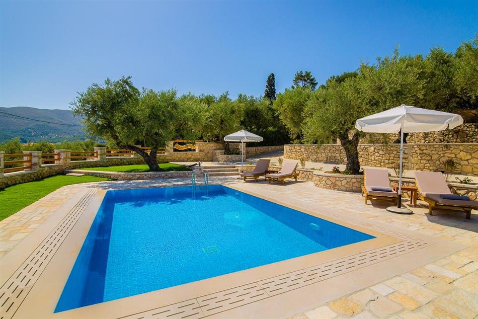 Villa Koukla in Zakynthos - villas in Greece
