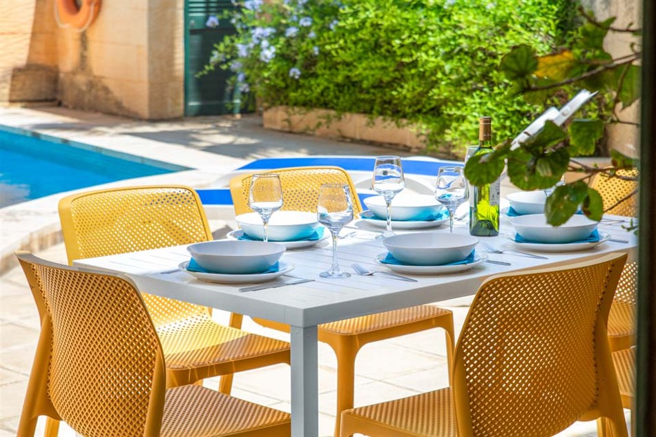 Tal Patri in Ghasri - villas in Gozo