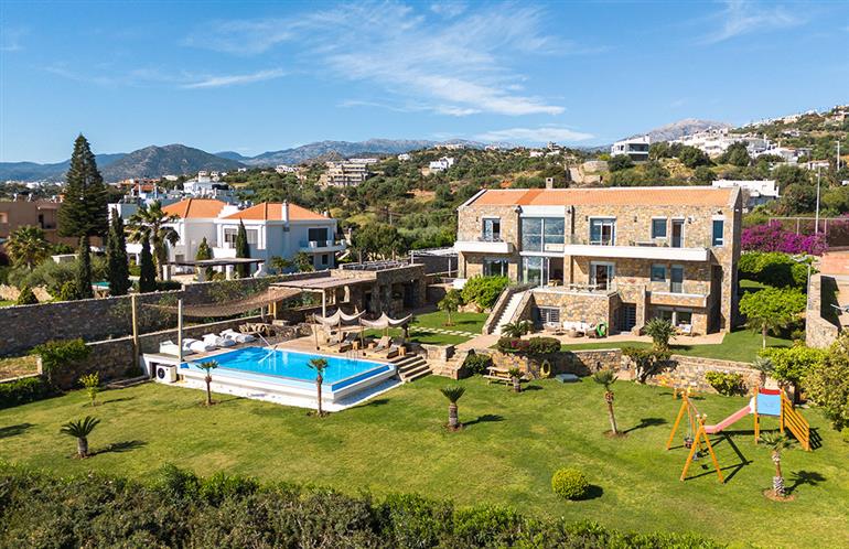 Mirabello Bay House in Crete - villas in Greece