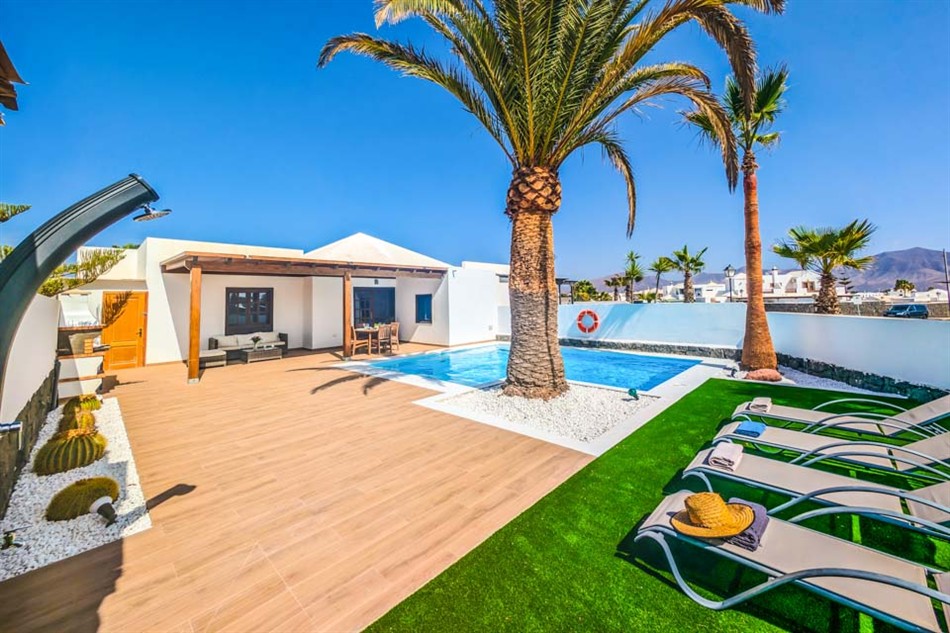 Villa Agua Azul in Playa Blanca - villas in Lanzarote