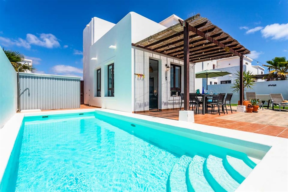 Villa Cactus in Playa Blanca - villas in Lanzarote
