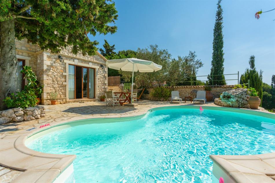 Villa Gallini in Paxos - villas in Greece