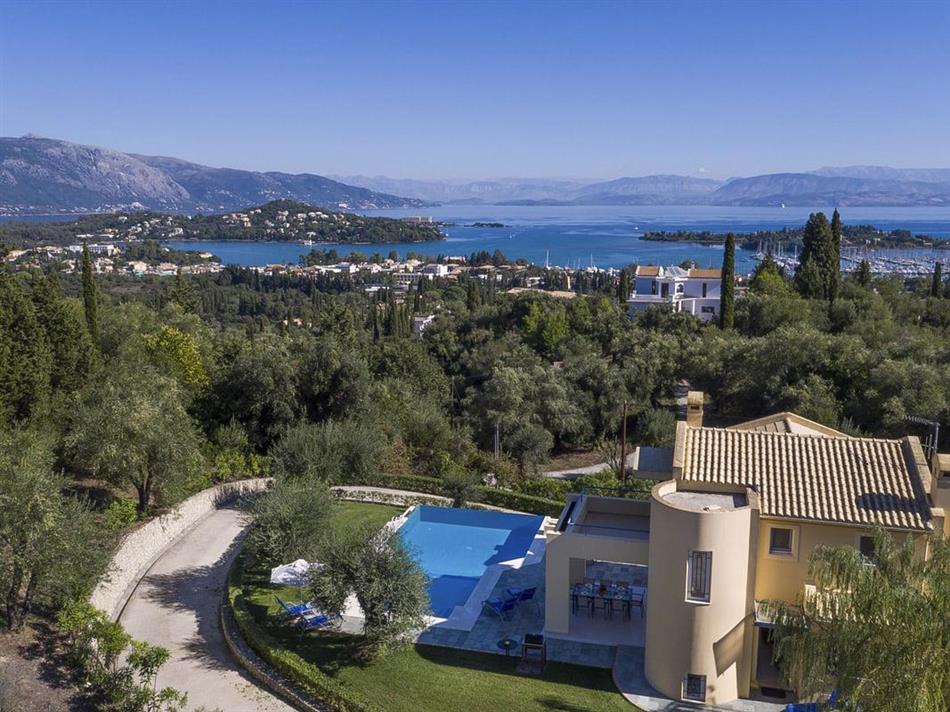 Villa Gouvia View in Corfu - villas in Greece