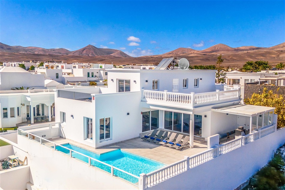 Villa Leu in Puerto Calero - villas in Lanzarote
