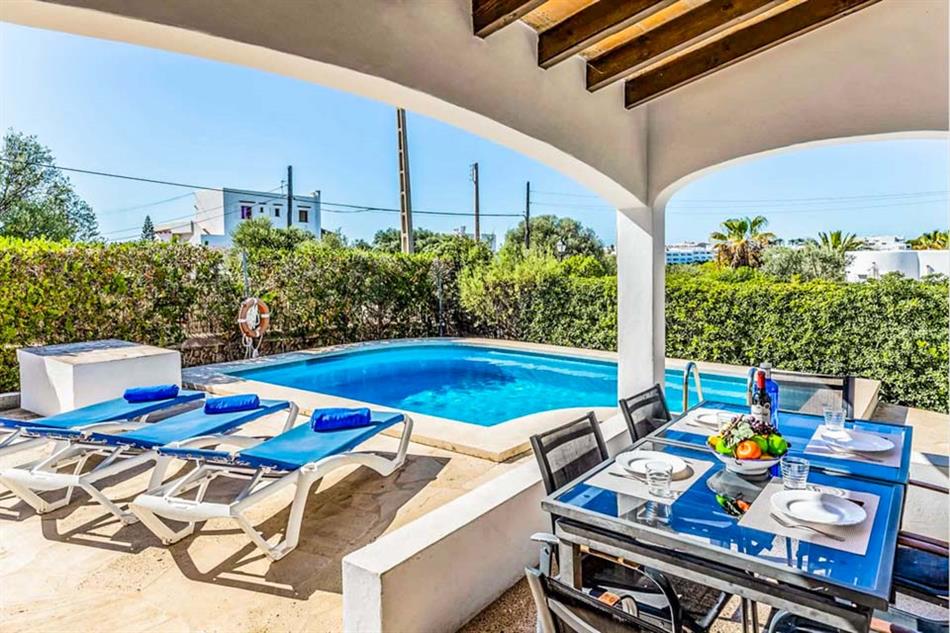 Villa Margarita in Cala d'Or - villas in Majorca