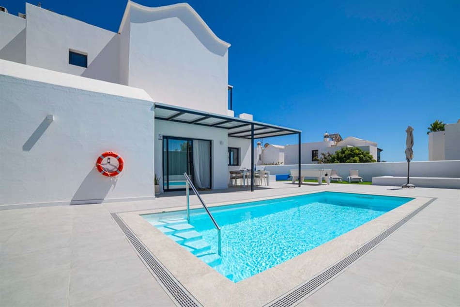 Villa Marissa in Puerto del Carmen - villas in Lanzarote