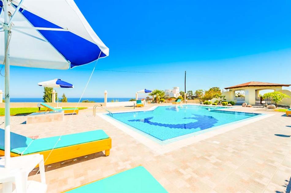 Villa Rose Garden in Kolymbia with hot tub - villas in Rhodes