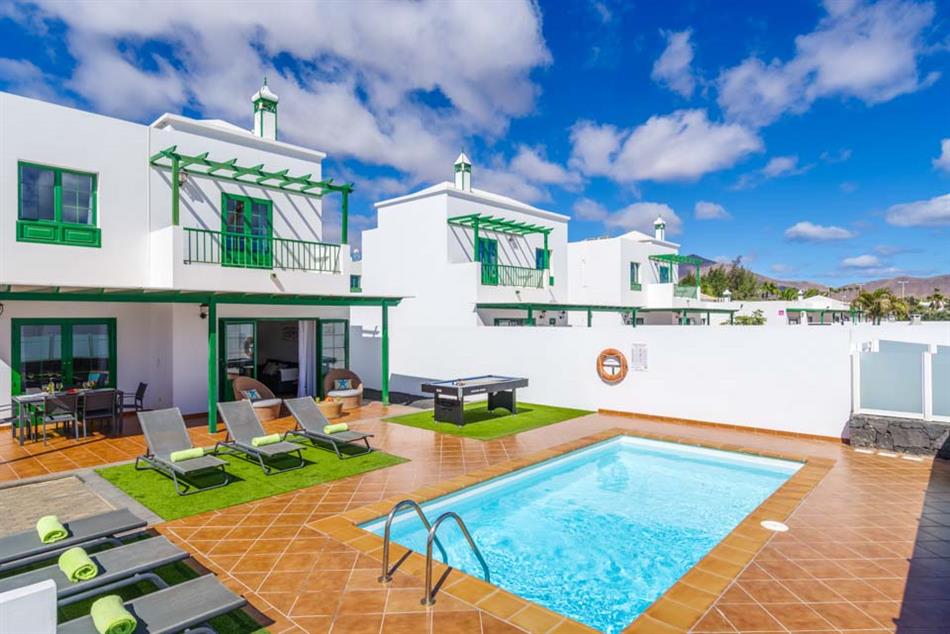Villa Sargo in Playa Blanca - villas in Lanzarote