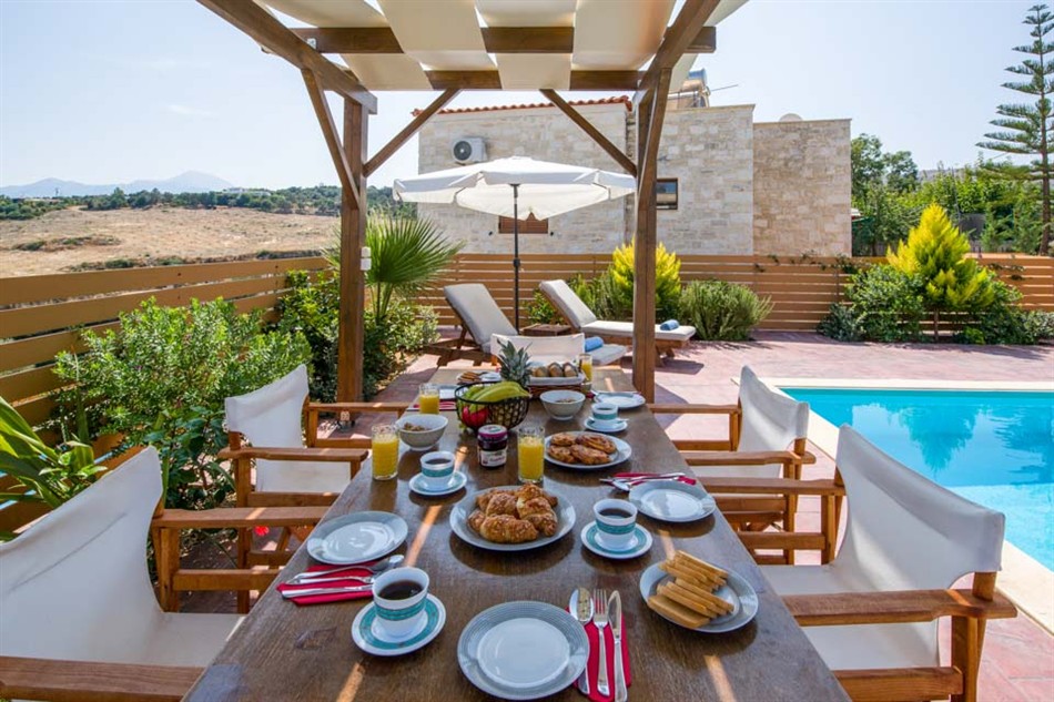 Villa Terpsi Klio in Rethymnon - villas in Crete