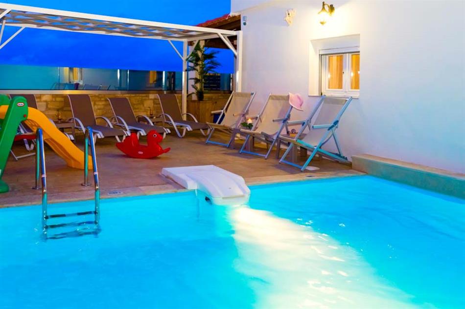 Villa Thalassa Skaleta in Rethymnon - villas in Crete