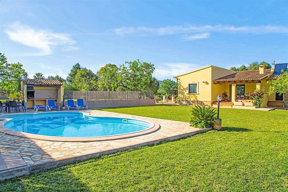 Villa Vilar in Pollensa - villas in Majorca